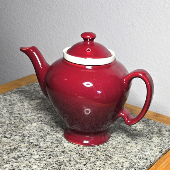 Mccormick | Kitchen | Vtg Mccormick Ceramic Teapot W Infuser | Poshmark